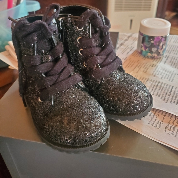 Falls Creek | Shoes | Falls Creek Little Girl Black Glitter Boots Size ...